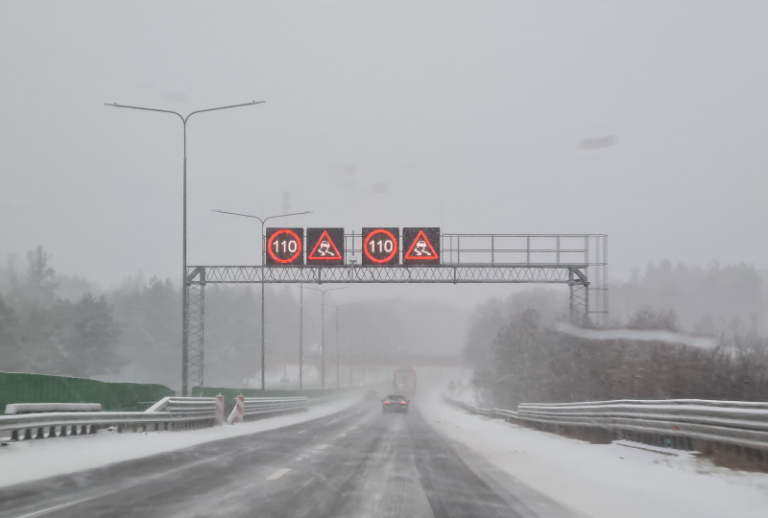 The Evolution of Variable Message Signs: Understanding Modern Solutions ...